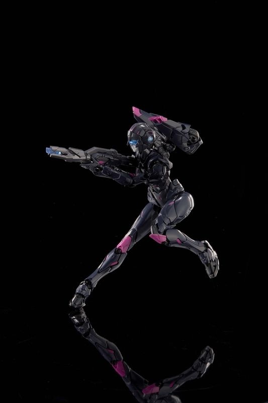 39 Black Arcee | Flame Toys Furai Model Transformers Kit | Toygeek