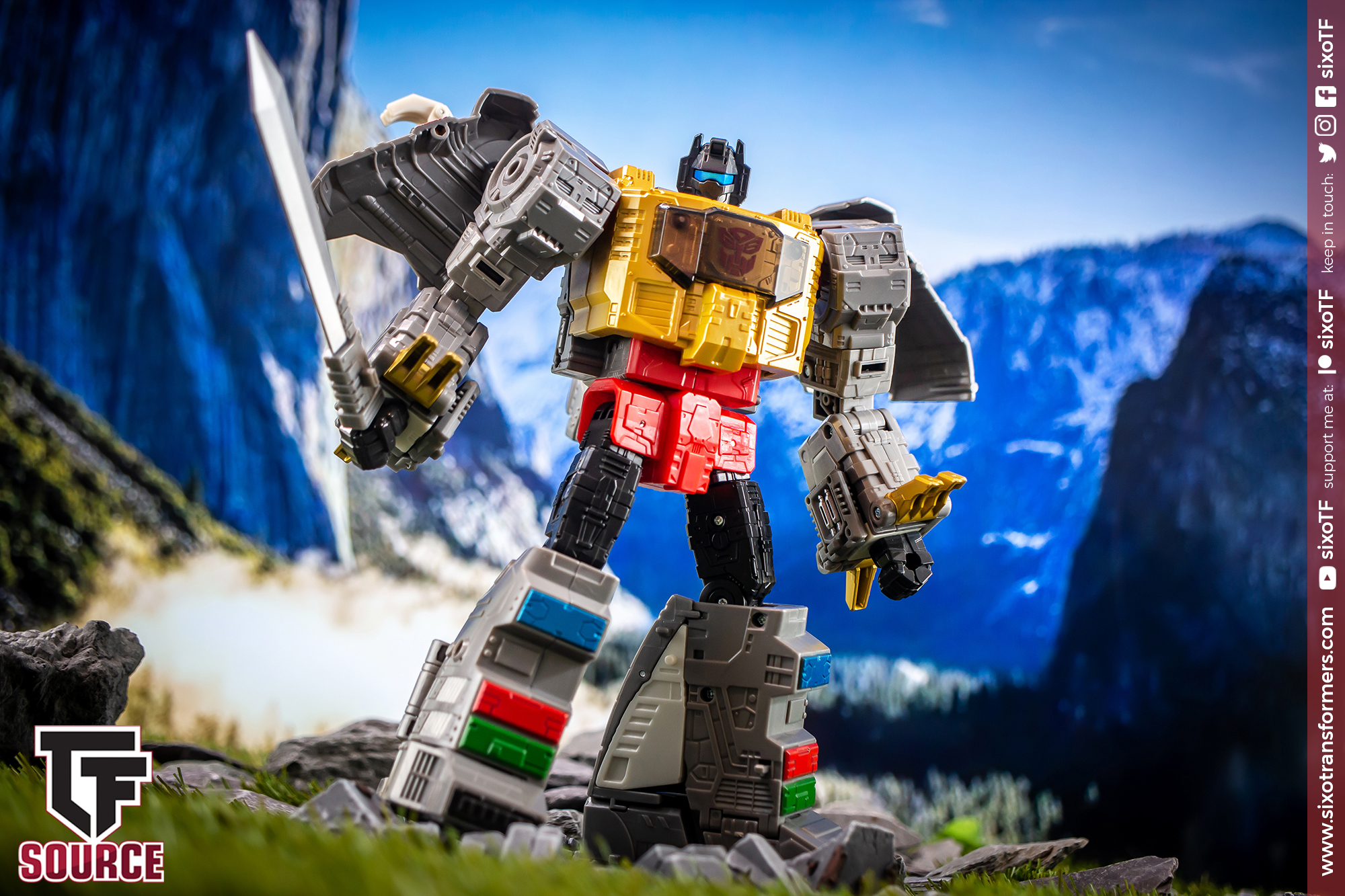 Gallery: DNA Design DK-24 upgrade kit for SS86 Grimlock