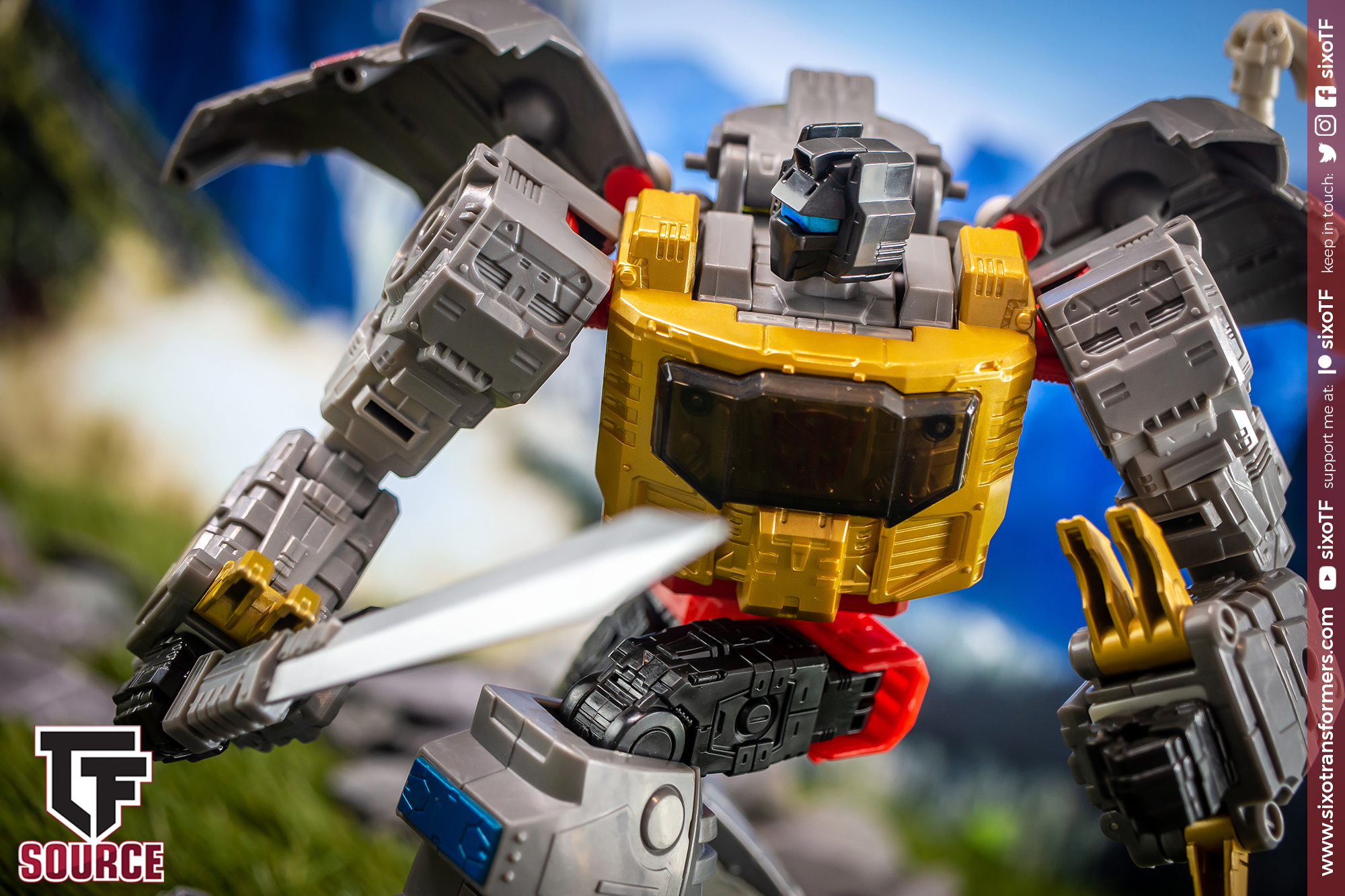 Gallery: DNA Design DK-24 upgrade kit for SS86 Grimlock