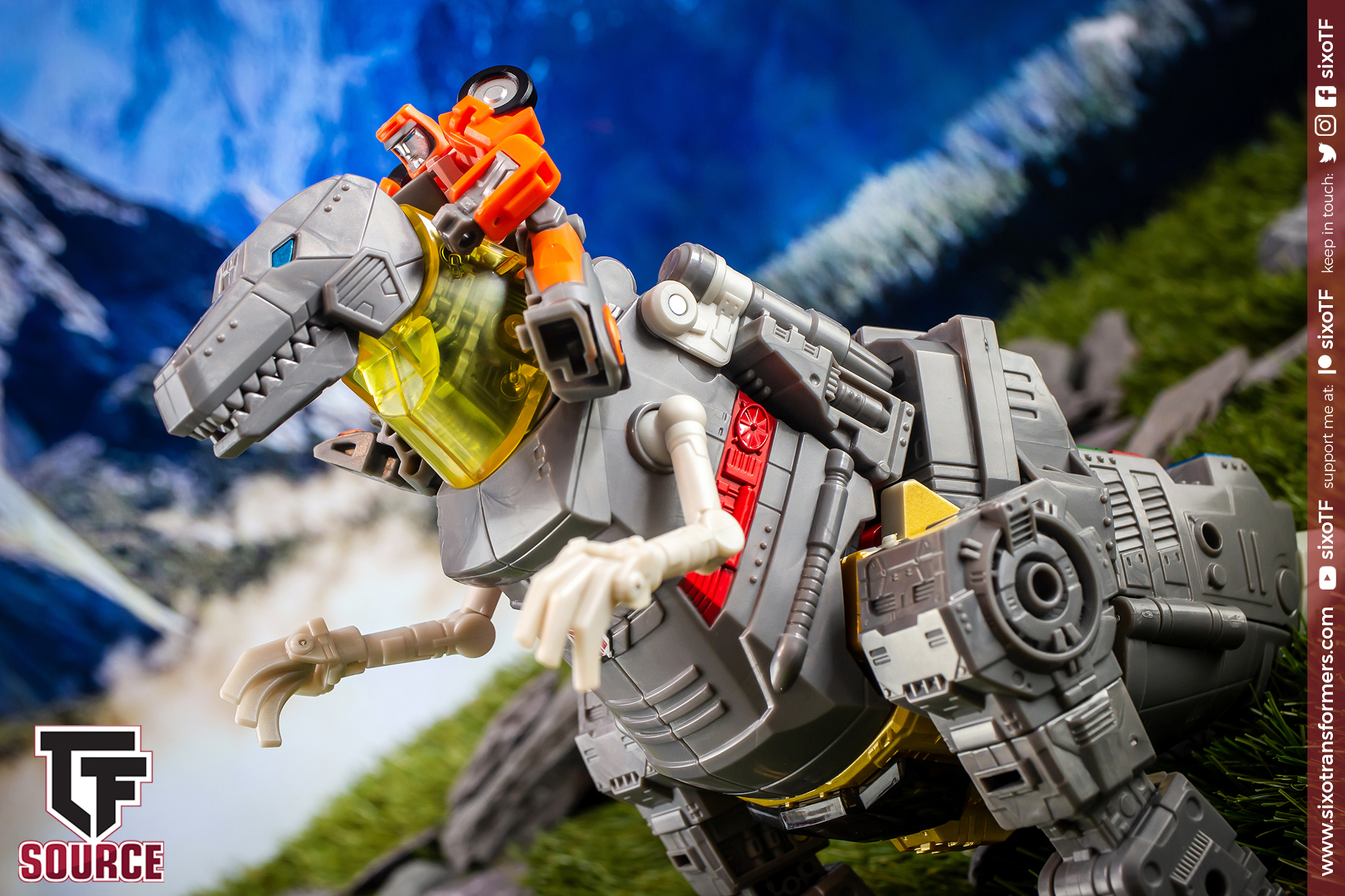 Gallery: DNA Design DK-24 upgrade kit for SS86 Grimlock