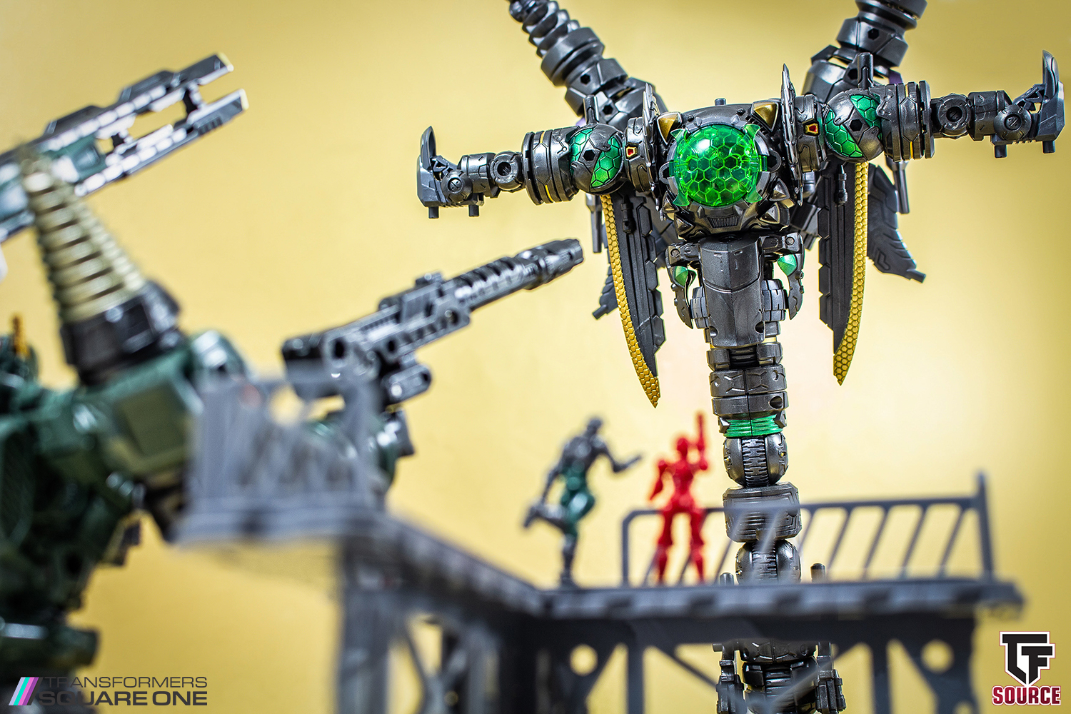Gallery: Diaclone Warudalegion Ripper - Dark Cathode