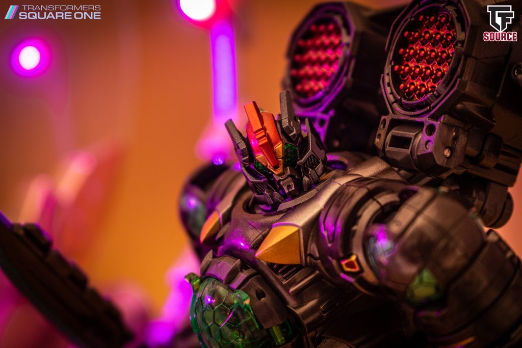 Gallery: Diaclone Warudalegion Ripper - Dark Cathode
