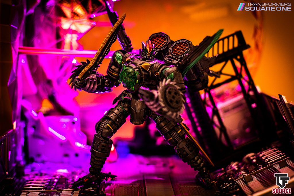 Gallery: Diaclone Warudalegion Ripper - Dark Cathode