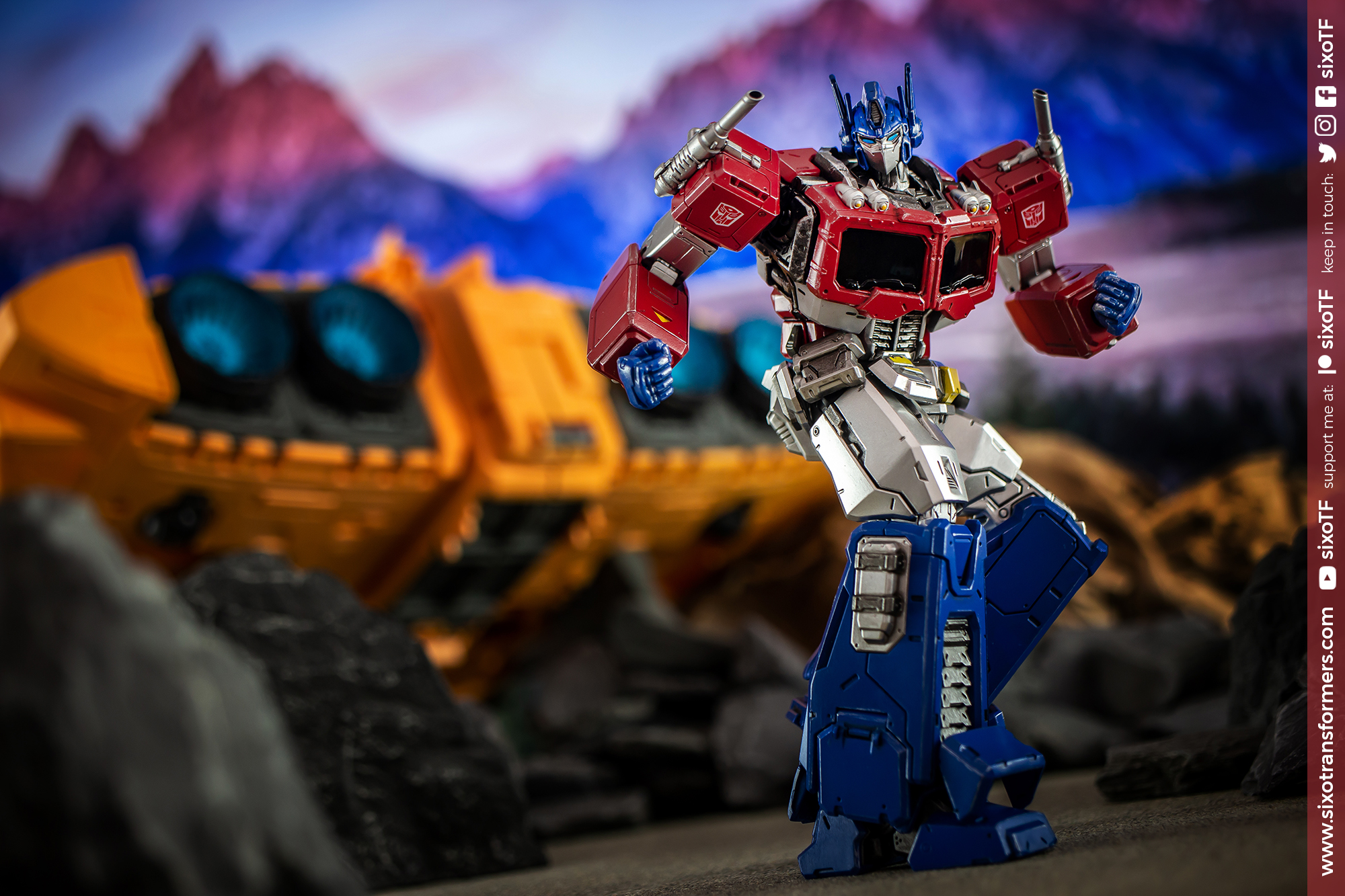 Gallery: threezero MDLX Optimus Prime
