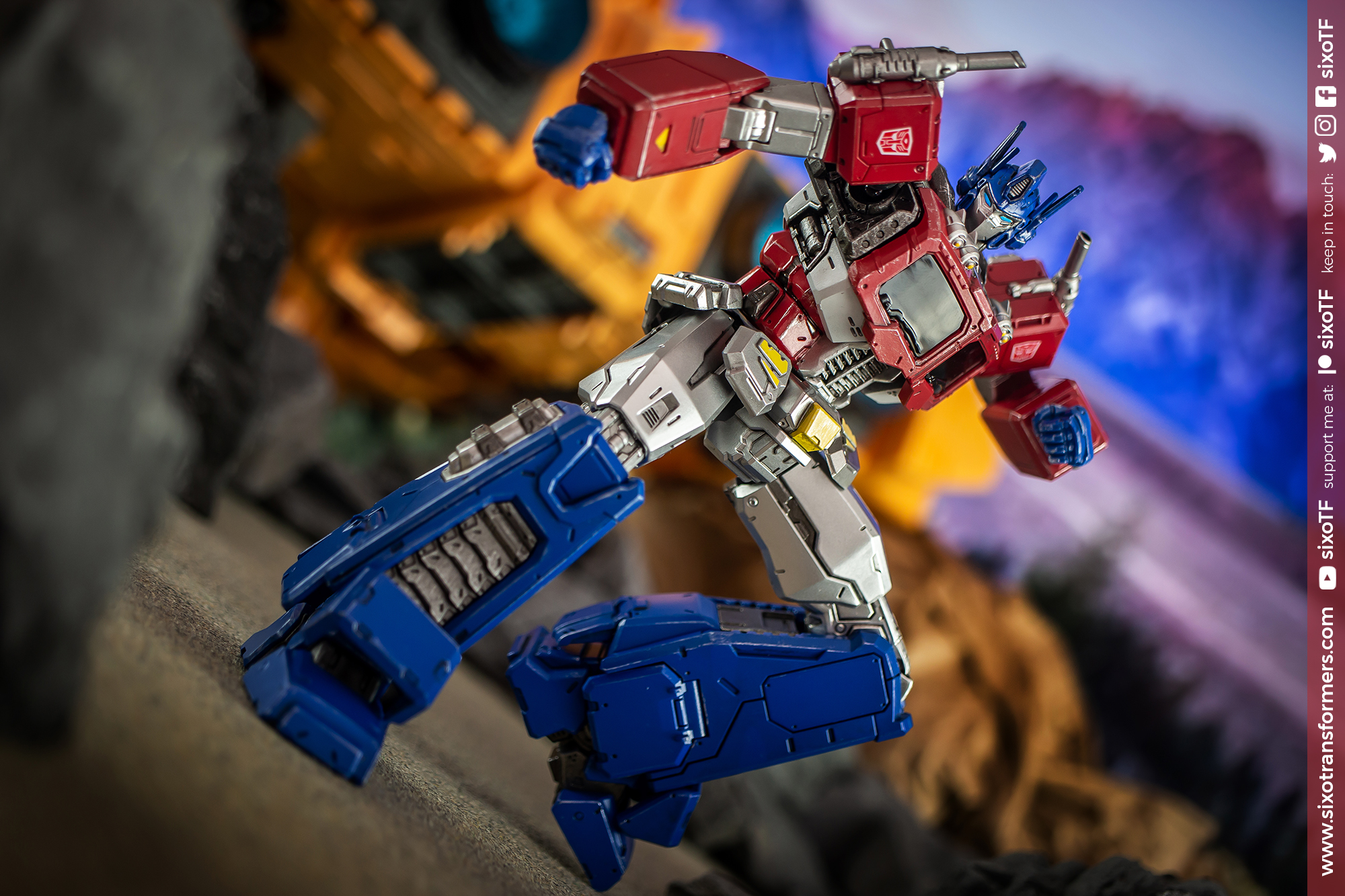 Gallery: threezero MDLX Optimus Prime