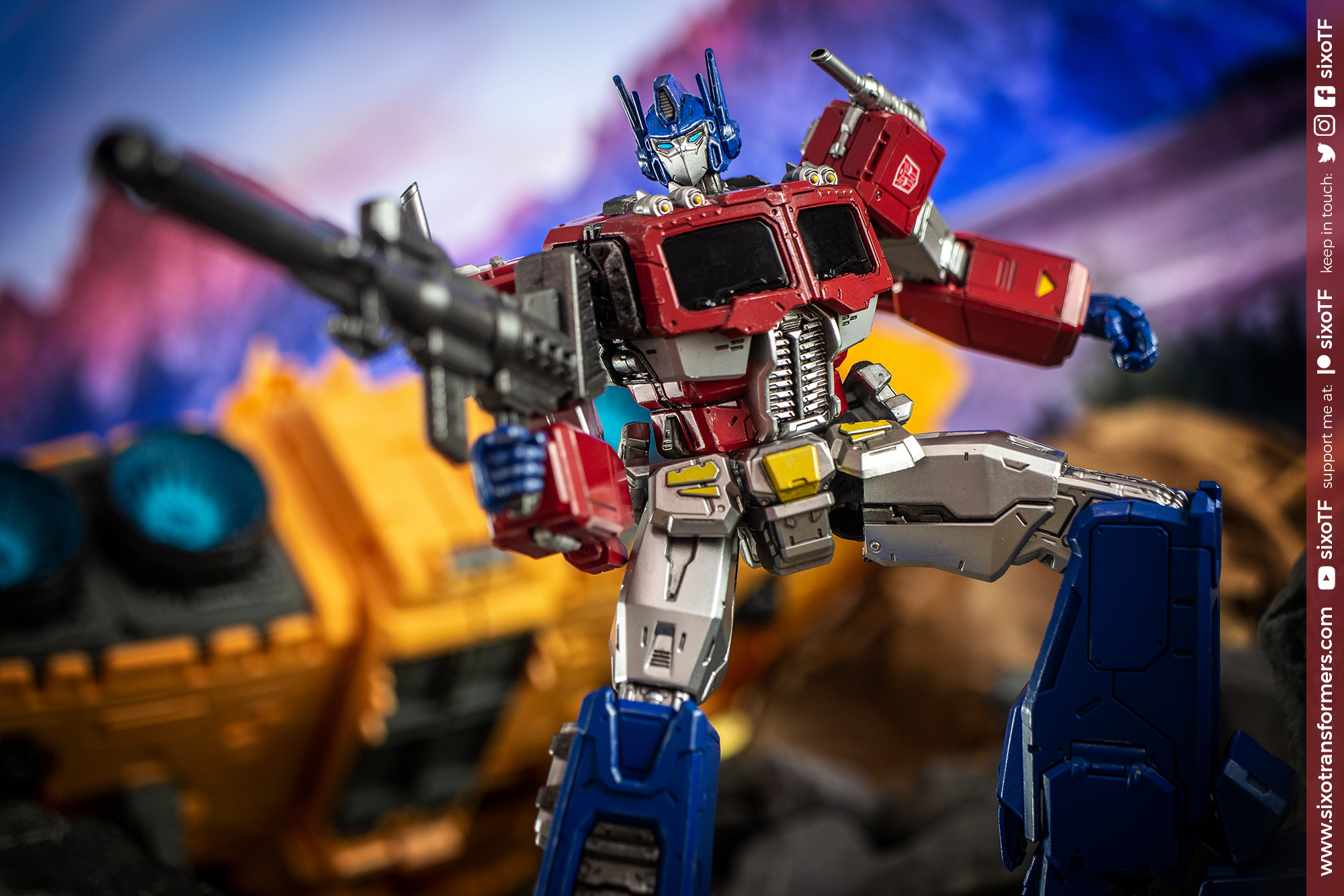 Gallery: threezero MDLX Optimus Prime