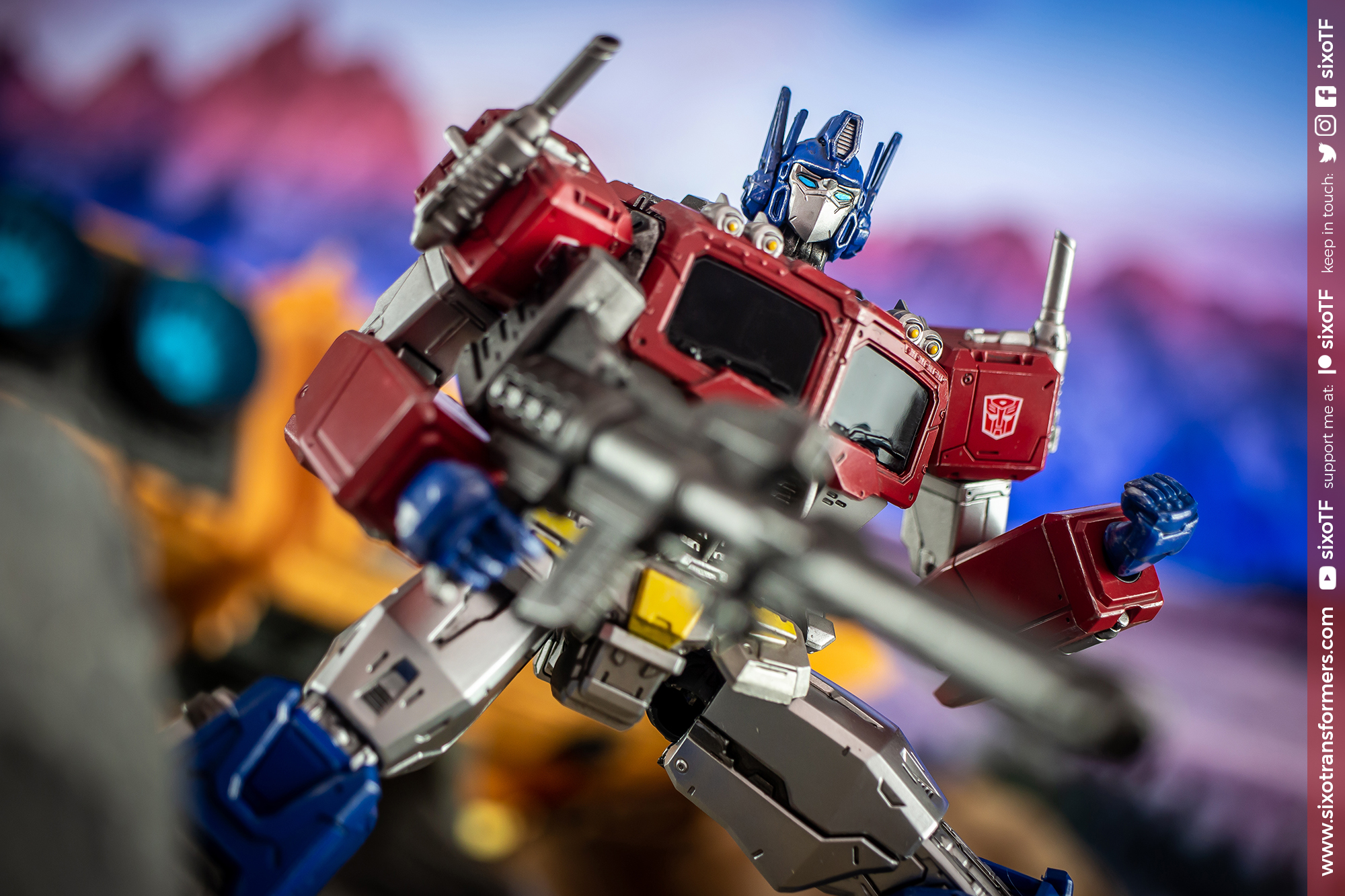 Gallery: threezero MDLX Optimus Prime
