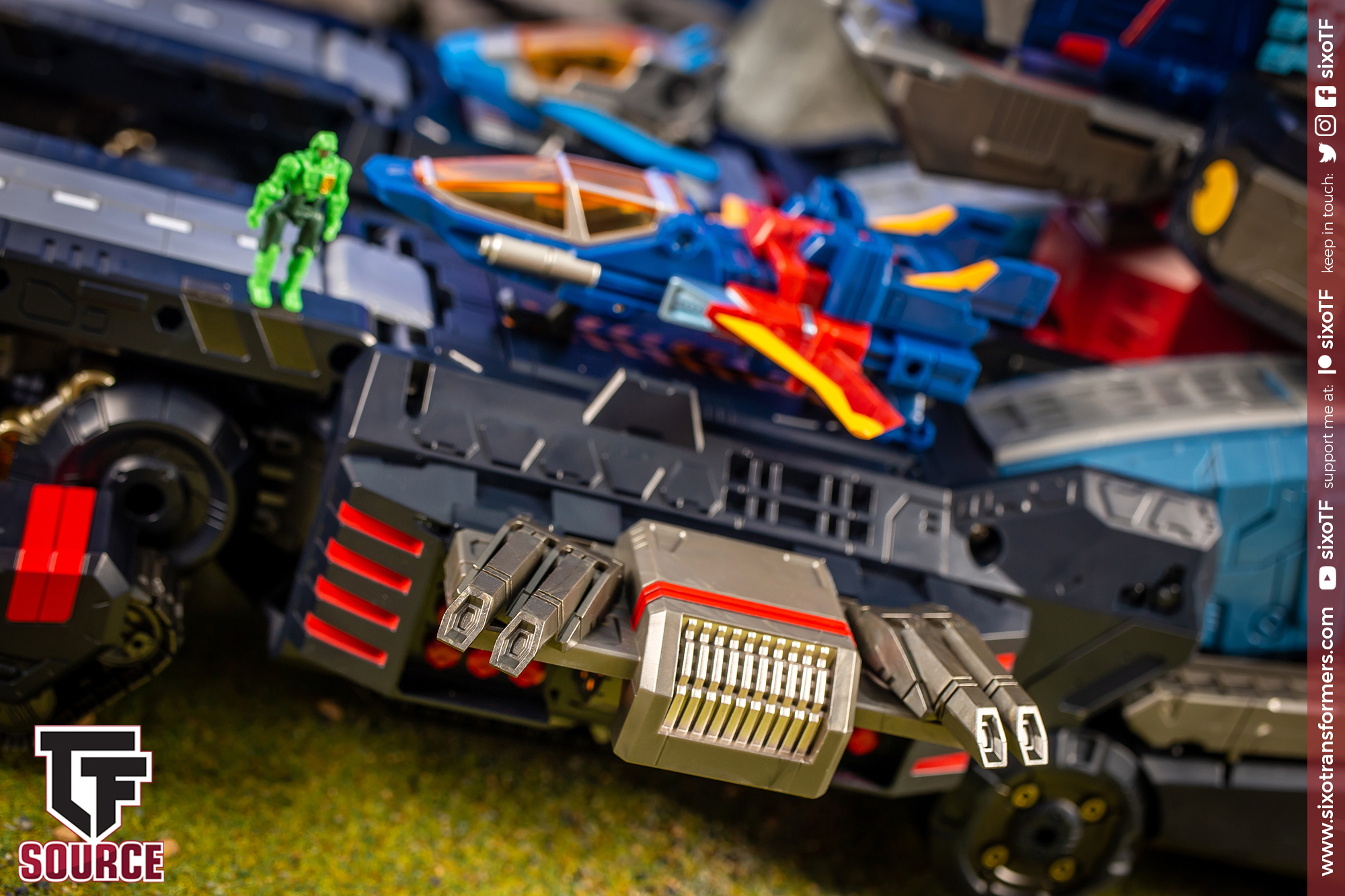 Gallery: Diaclone DA-95 Robot Base (Ground Dion)