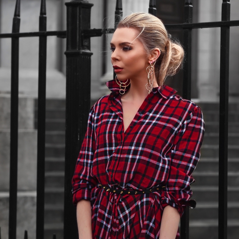 Laura Blair | The Fashion Hero