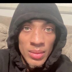 Marcus Curtis | ארצות הברית | The Fashion Hero (he)