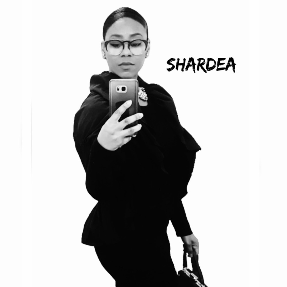 Shardea Daly | Canada | The Fashion Hero