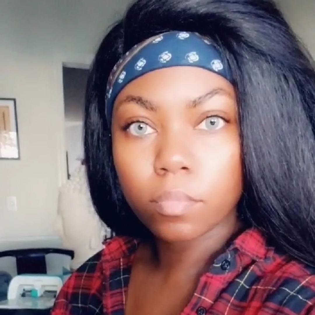 Brittney Thompson | USA | The Fashion Hero