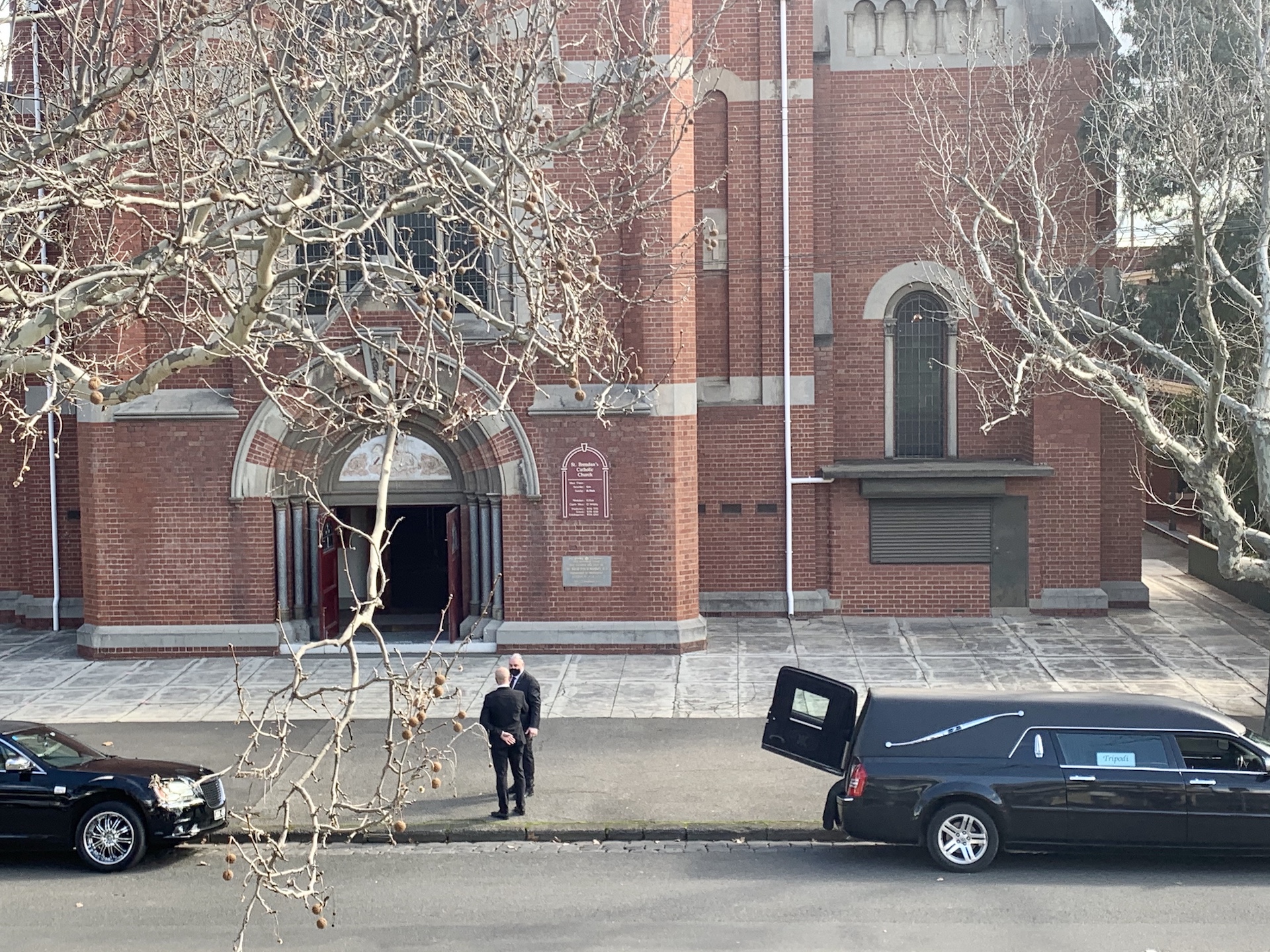Zoom and gloom: The loneliness of the long distance funeral – Anthony ...