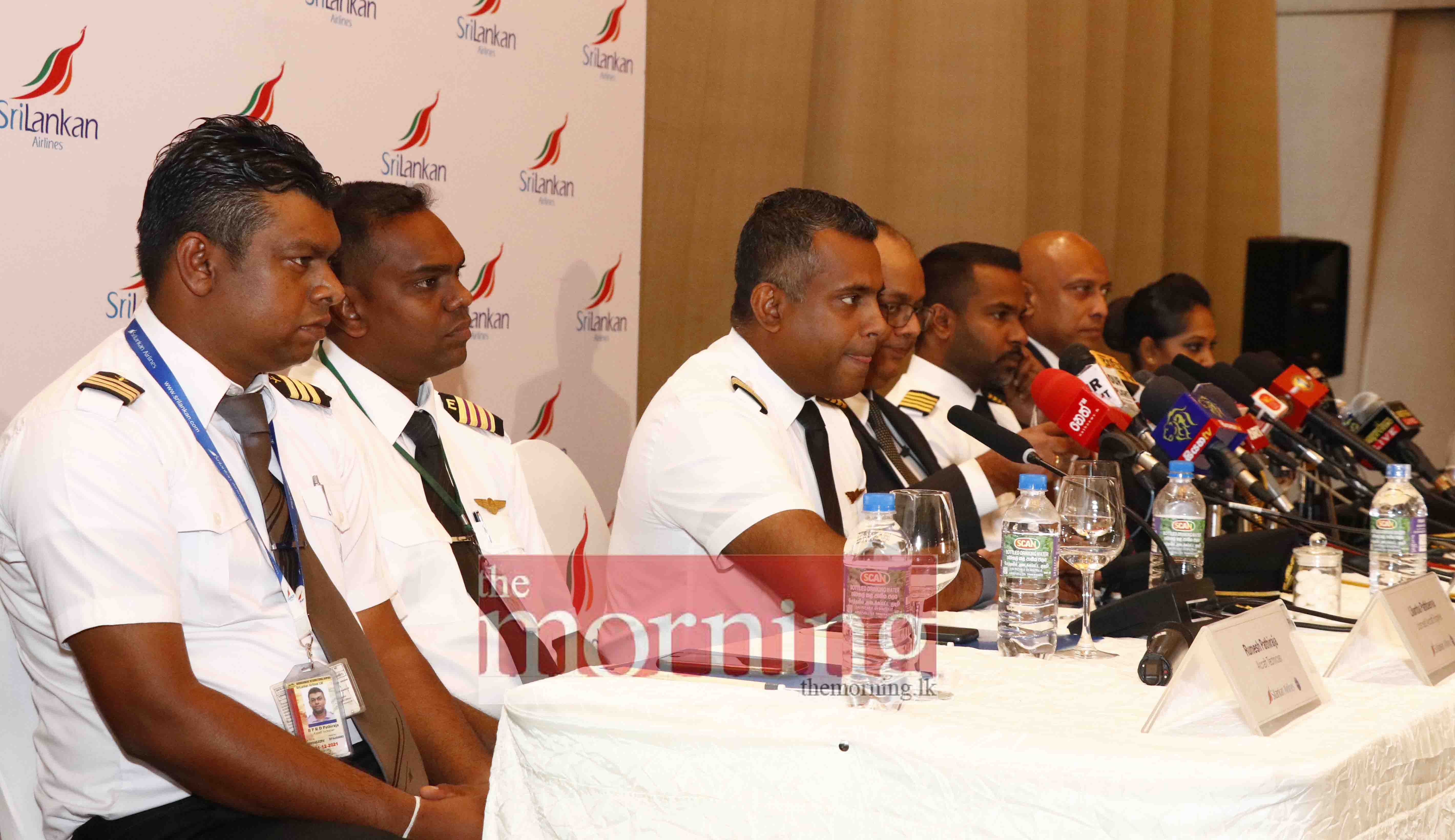 SriLankan mercy mission crew talks to media - The Morning - Sri Lanka News