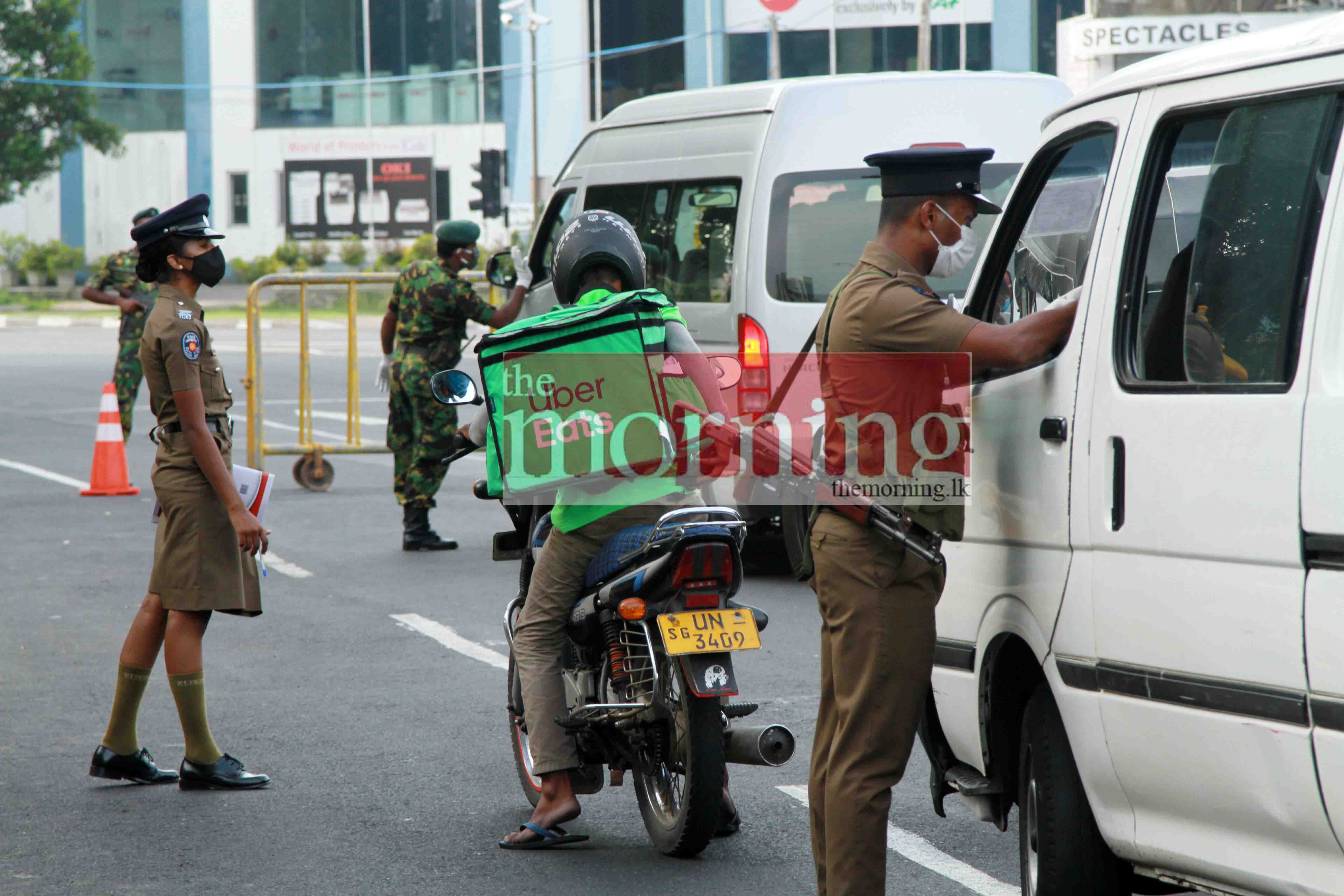 Vehicles checked by police and STF - The Morning - Sri Lanka News