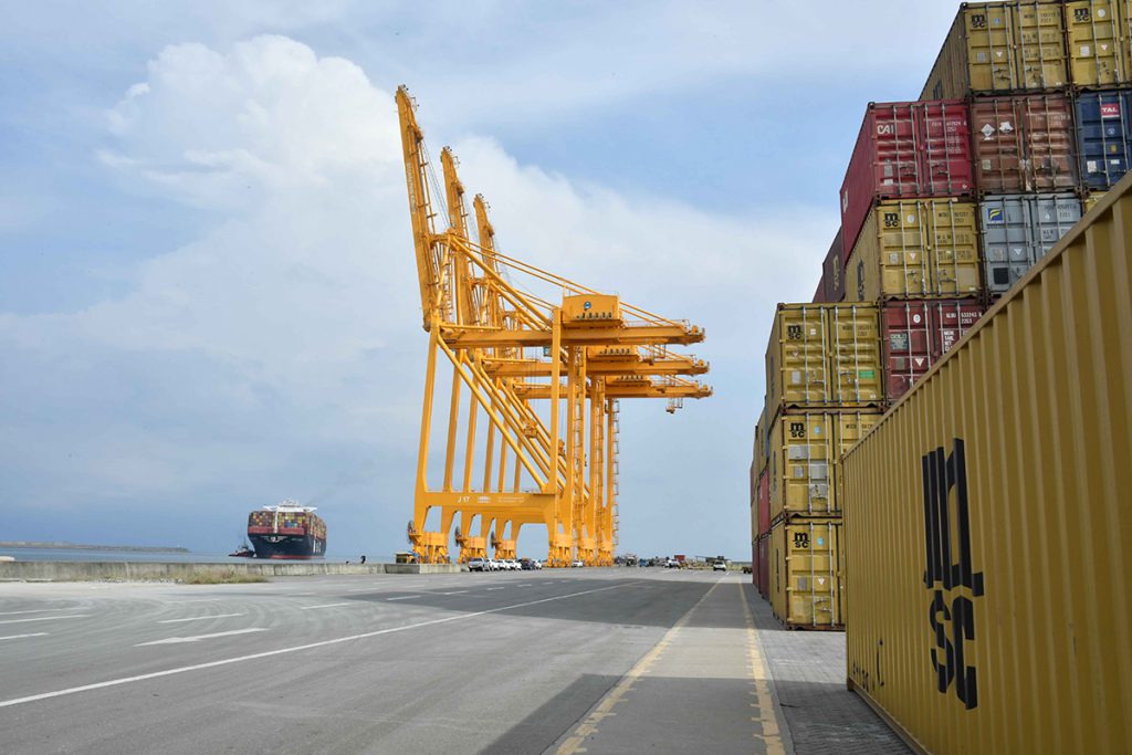 East Container Terminal: Cranes to cost $ 300 m - The Morning - Sri ...