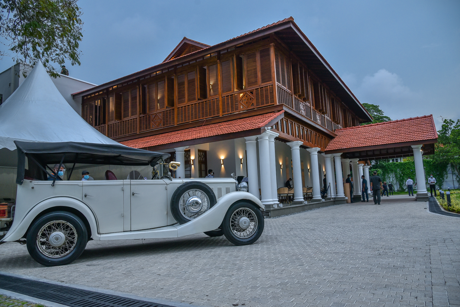 The 80 Club of Colombo: Revamped and back in business - The Morning ...