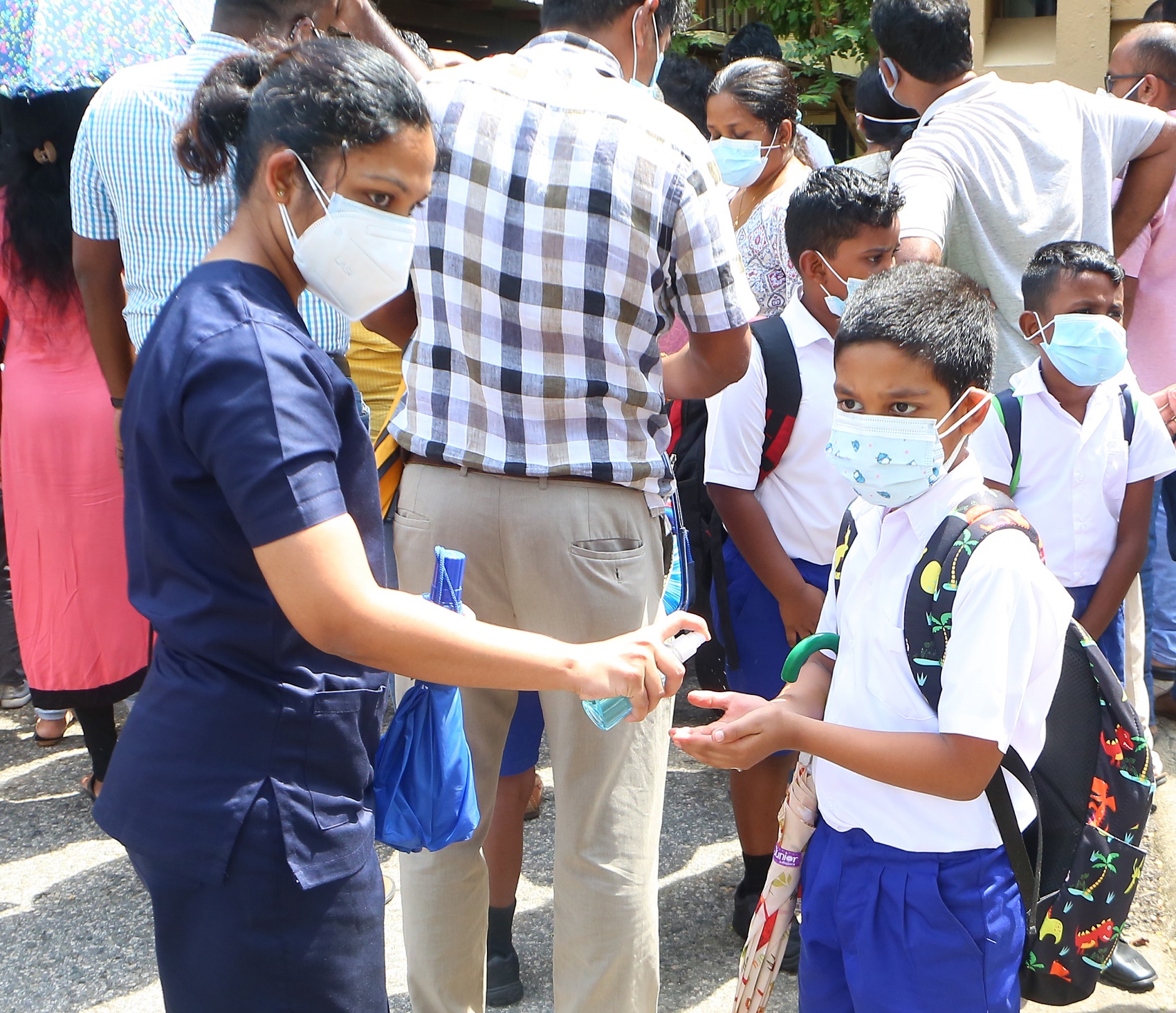 Primary grade students return to school - The Morning - Sri Lanka News