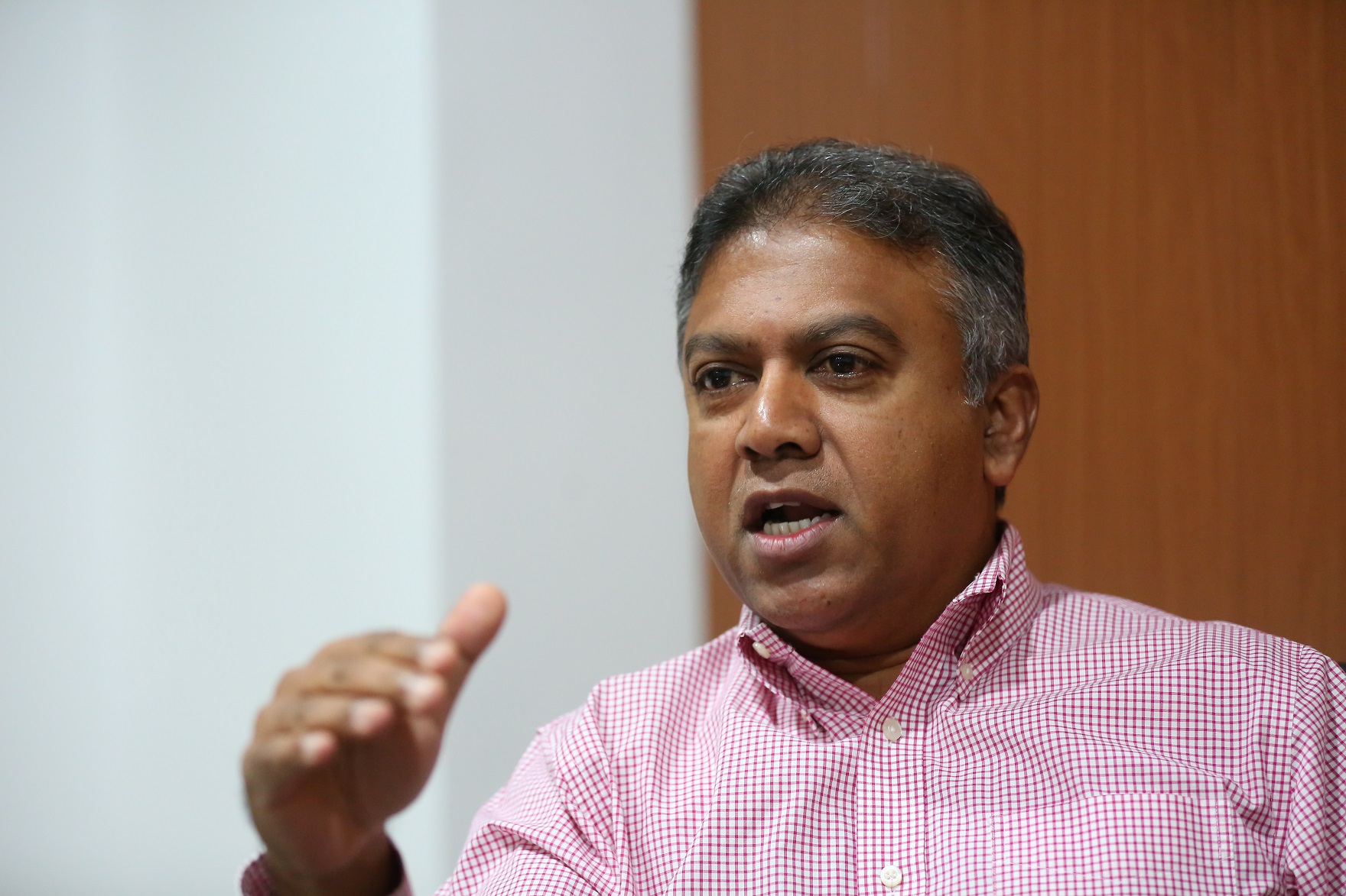 Sri Lanka can export renewable energy: Lakmal Fernando - The Morning ...