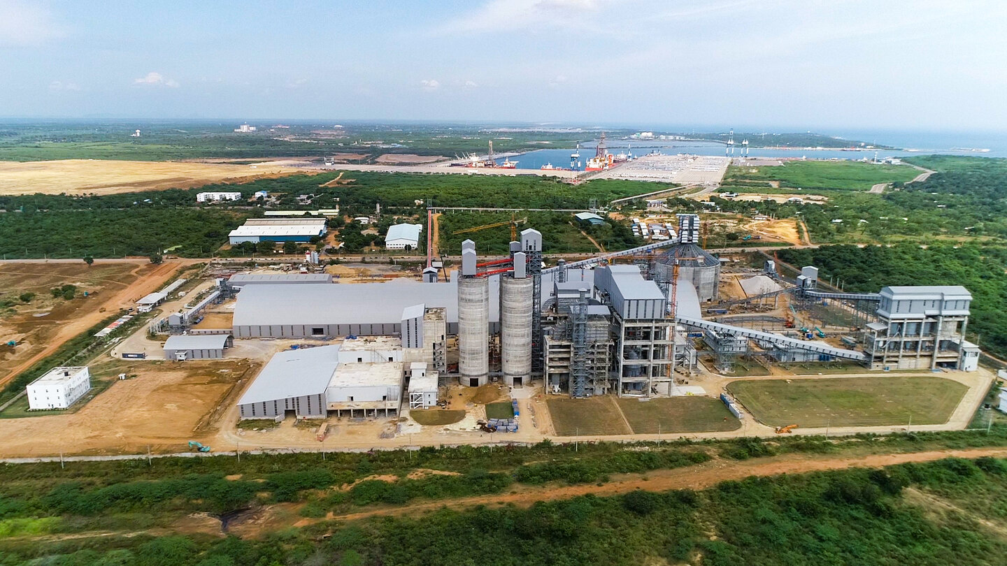 Lanwa Sanstha Cement Corporation to open next month - The Morning - Sri ...