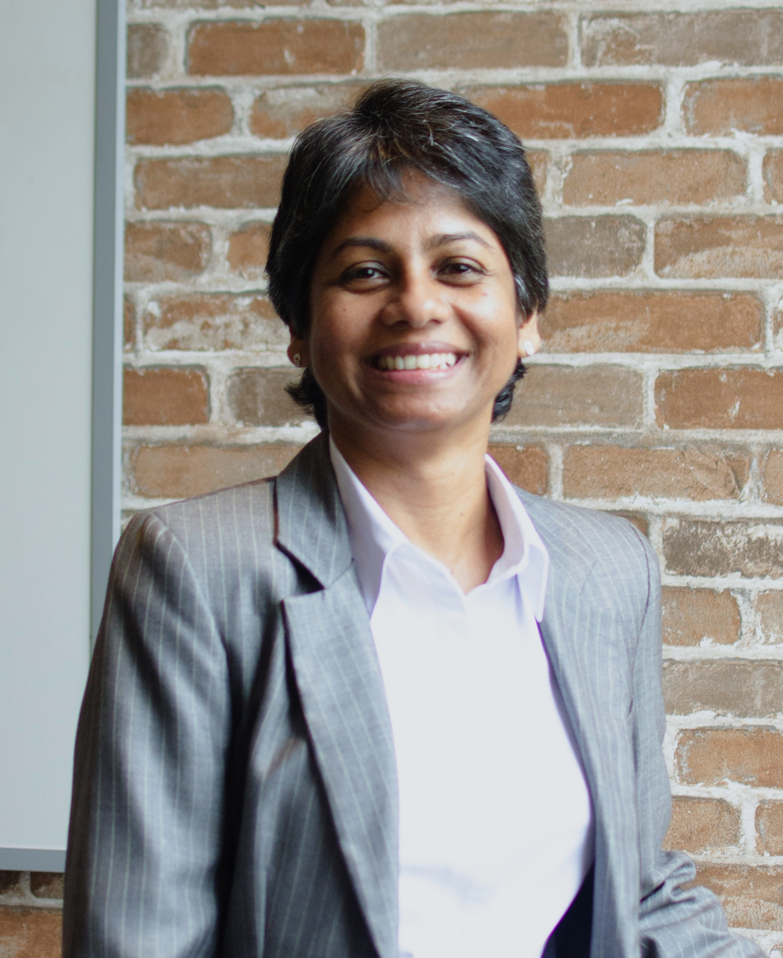 Ruvini Fernando joins Sunshine Board - The Morning - Sri Lanka News