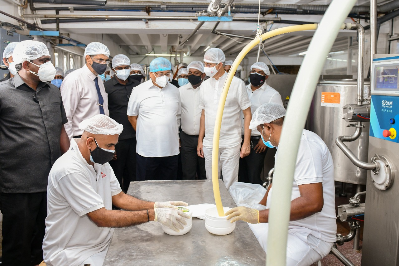Prez pays a visit to the MILCO factory - The Morning - Sri Lanka News