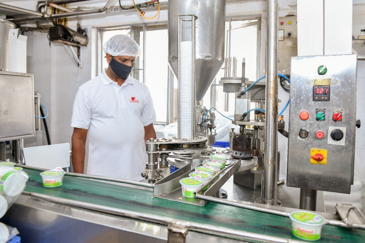 Prez pays a visit to the MILCO factory - The Morning - Sri Lanka News