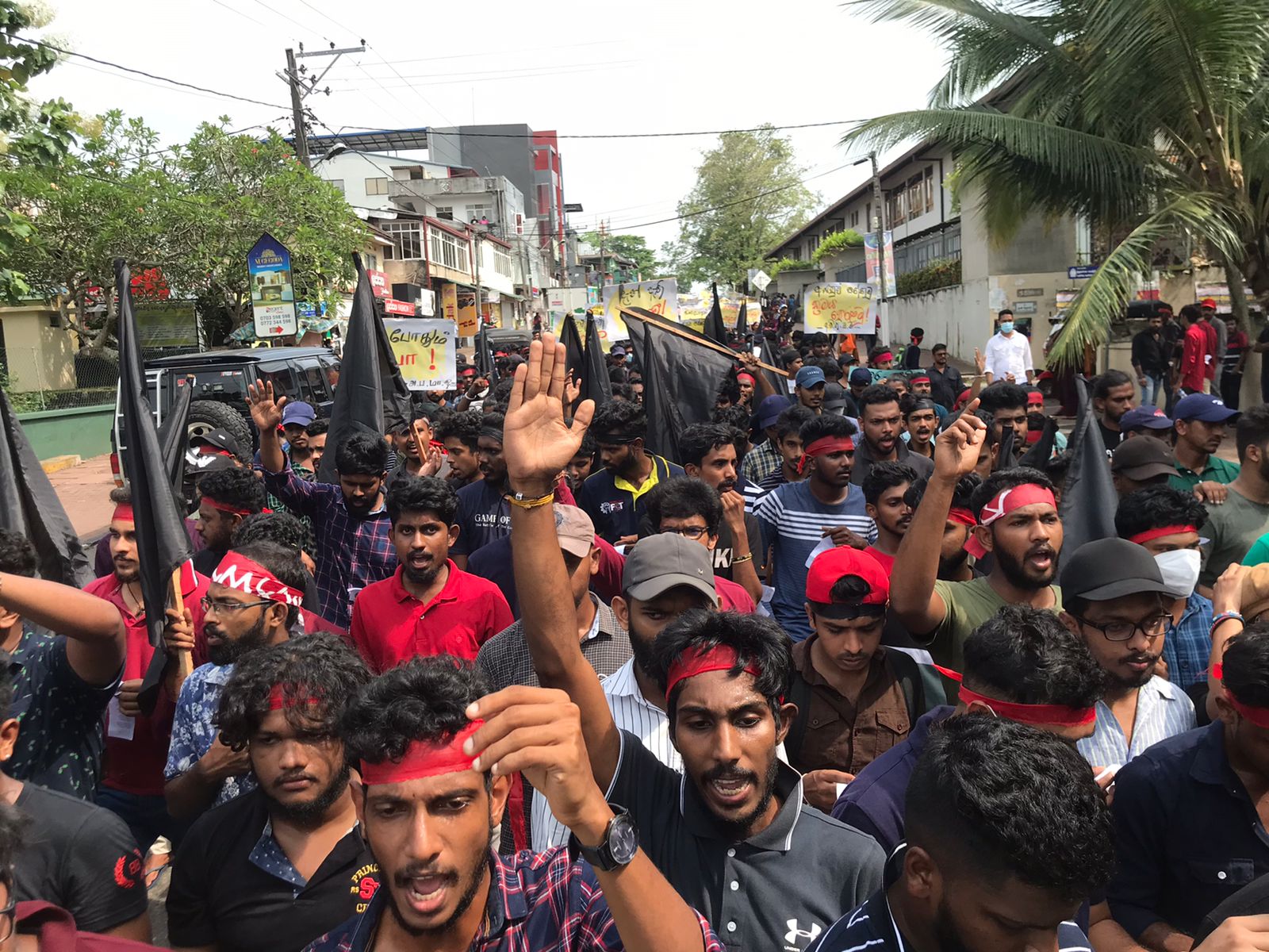 Inter University Students Federation protest begins - The Morning - Sri ...