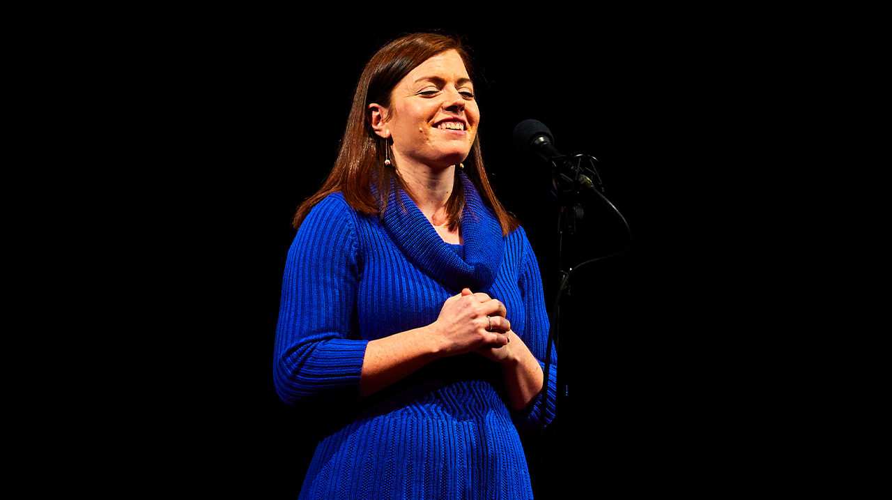 The Moth (en-US) | Stories | My Knight in Shining Sidecurls