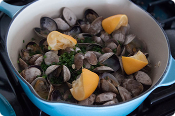 STEAMED CLAMS | The Naked Grape Wine