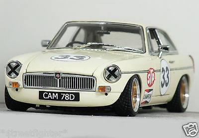 1-18-mgb-gt-coupe-old-english-white-modified-tuning-umbau-alu-supalites ...