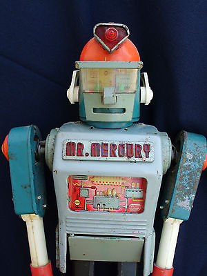 vintage-1960s-japan-marx-linemar-mr-mercury-battery-operated-tin-toy-robot-35054 - The Old Toy Guide