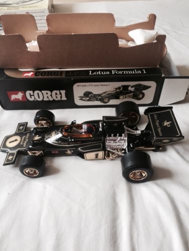 vintage-1973-corgi-lotus-formula-1-toy-car-42479 - The Old Toy Guide