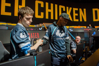 "We couldn't practice for an entire month": YaBoiDre on 100 Thieves ...