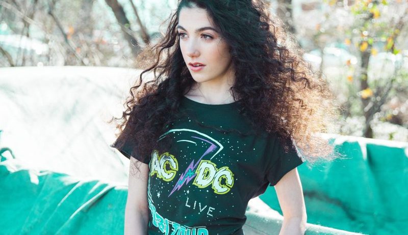 18-Year-Old Singer Caroline Romano Talks Inspirations and Music Career