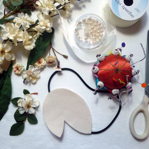 Floral Net Thread Cover - Threads