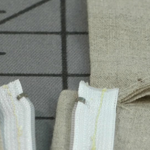 Sew a Lapped Zipper by Machine - Threads