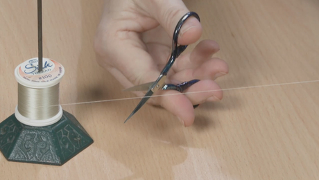 Video: How to Stabilize a Thread Spool - Threads