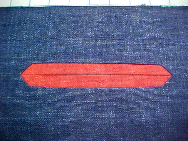 Decorative pockets or bound buttonholes - Threads