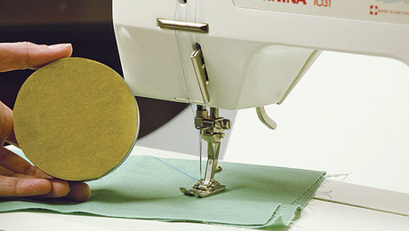 Sew a Circle Easily - Threads