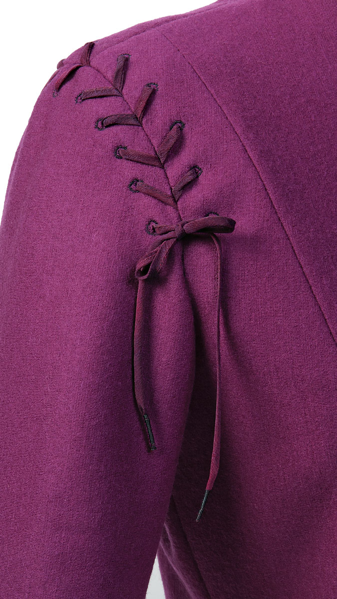 How to Sew a Laced Sleeve - Threads