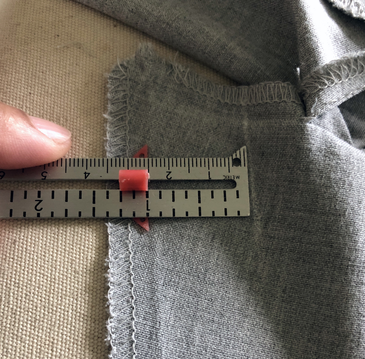 How to Get Your Pants to Fit Better at the Back Leg - Threads