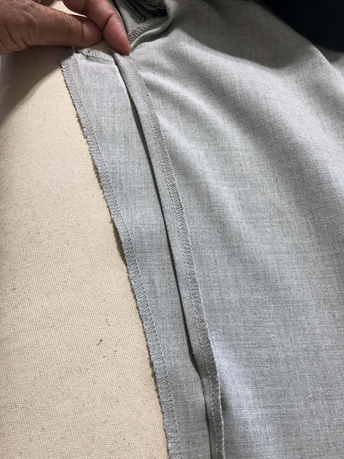 How to Get Your Pants to Fit Better at the Back Leg - Threads