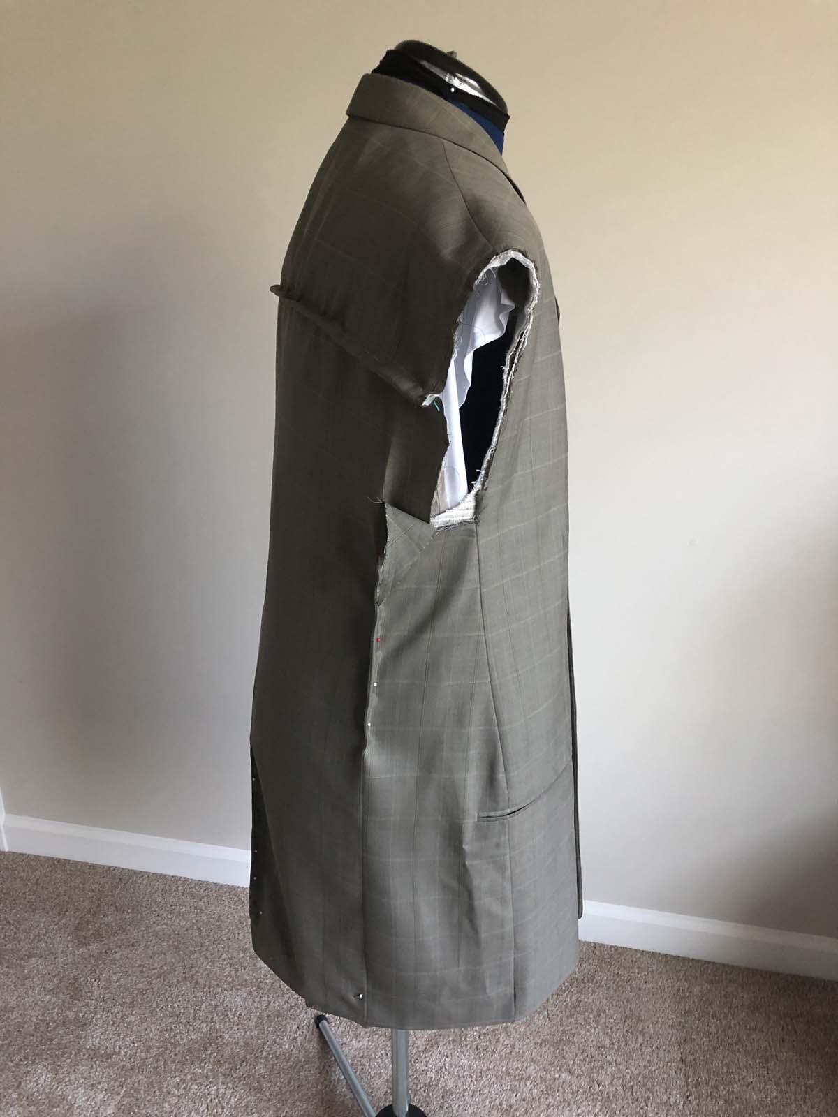 Turning a Pre-owned Men's Suit into a New Ensemble - Threads