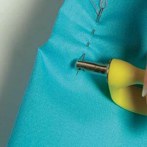 Push and Pull Needle Threaders for Hand and Machine Sewing - Threads