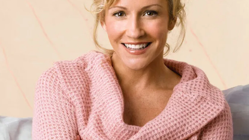 Sewing Sweater Knits with Confidence - Threads