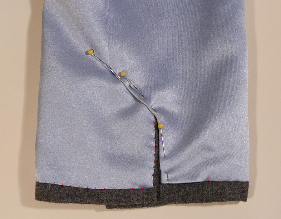 The Tailored Jacket: How to Make a Surgeon's Cuff, Part 2 - Threads