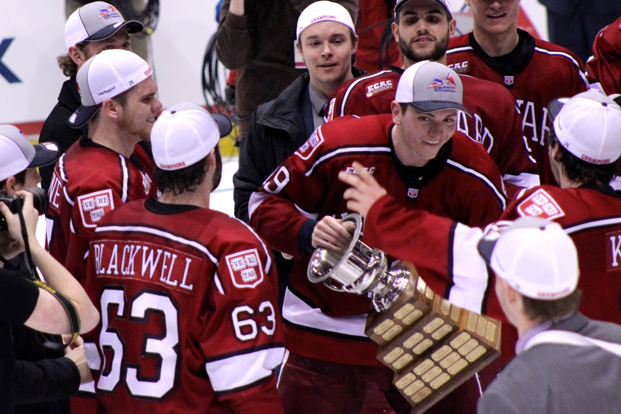 Men's Hockey's Vesey To Return for Senior Season | Sports | The Harvard ...