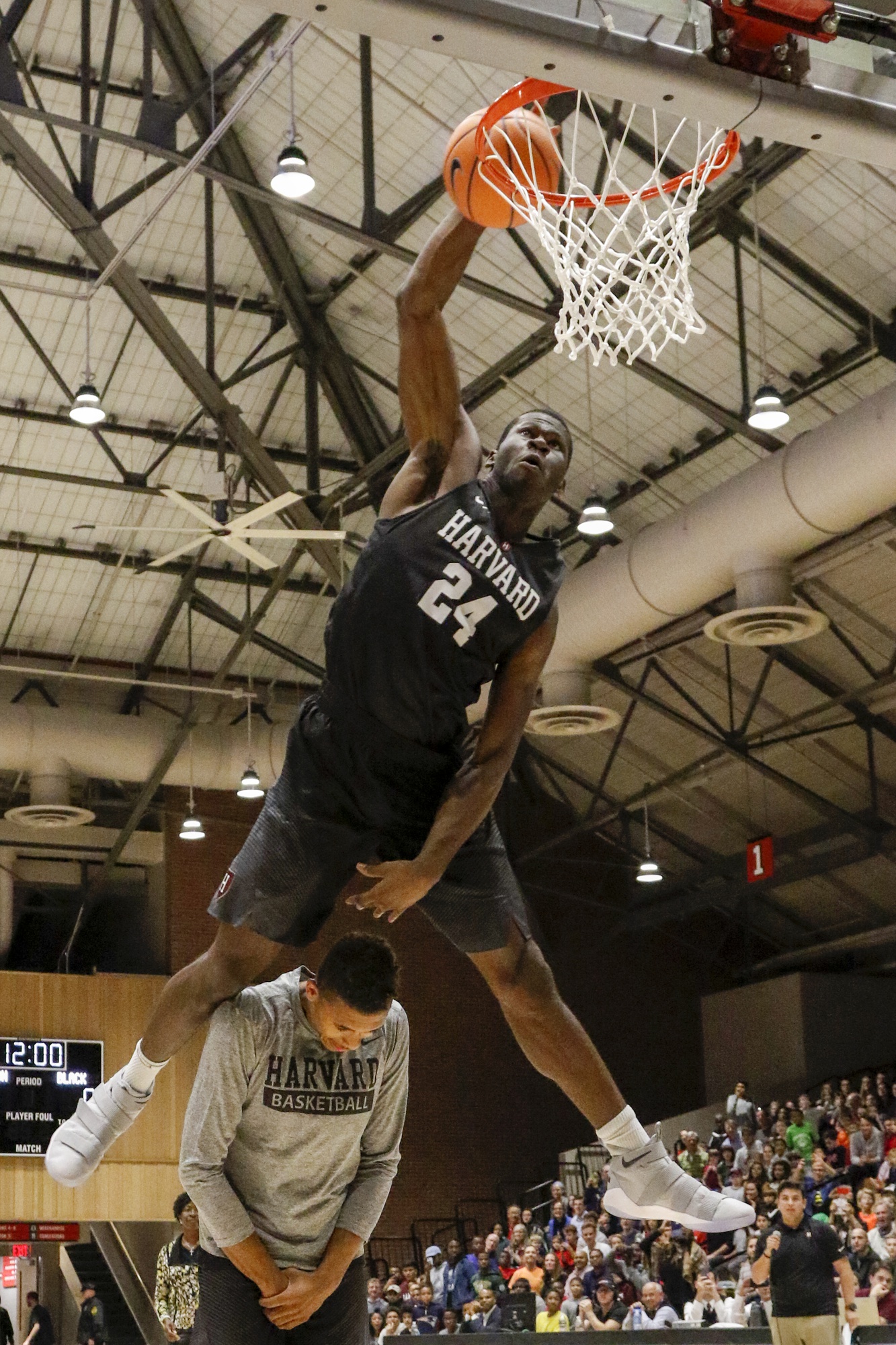 Men's Basketball Squeaks Out Win Over Gritty MIT | Sports | The Harvard ...