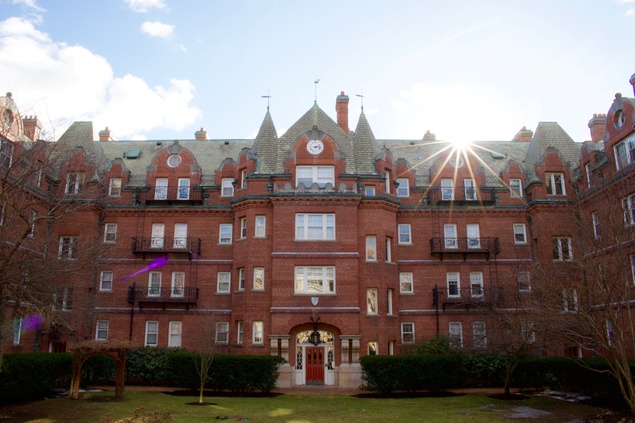 Adams House | Multimedia | The Harvard Crimson